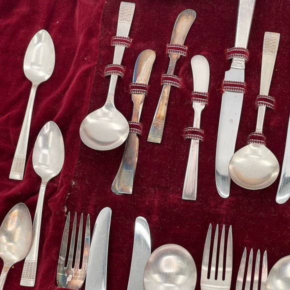 International Silver | Dining | National Silver Co King Edward Flatware ...